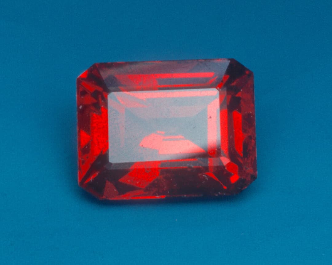 Lapidary and Faceting Equipment - International Gem Society ...