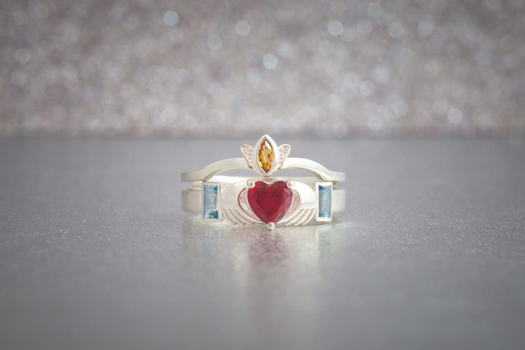 21 Beautiful Pink Gemstones: A Complete Guide - Gem Society ...