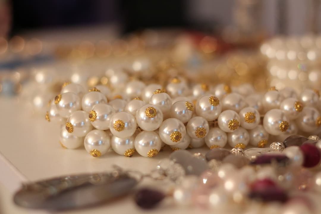 Pearl Symbolism and Legends - International Gem Society - International ...
