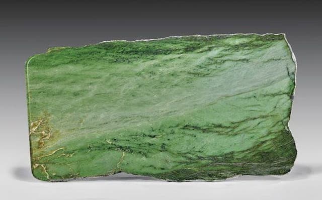 Nephrite Photos & Images - Gem Gallery | International Gem Society