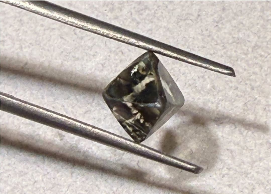 Mineral Cleavage Testing: A Practical Guide - Gem Society