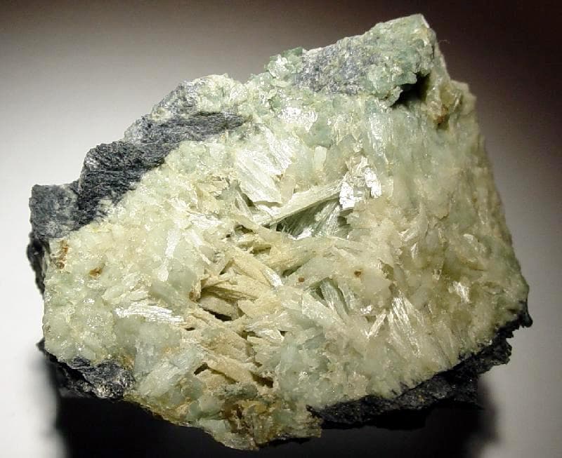 Jadeite Value, Price, and Jewelry Information - Gem Society