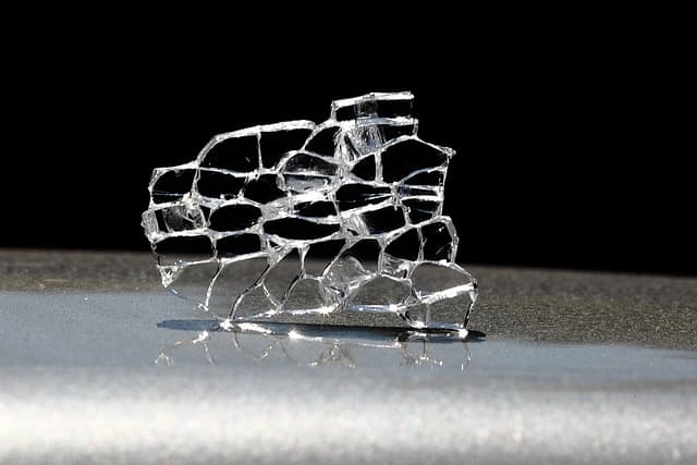 What is Gemstone Cleavage? - International Gem Society