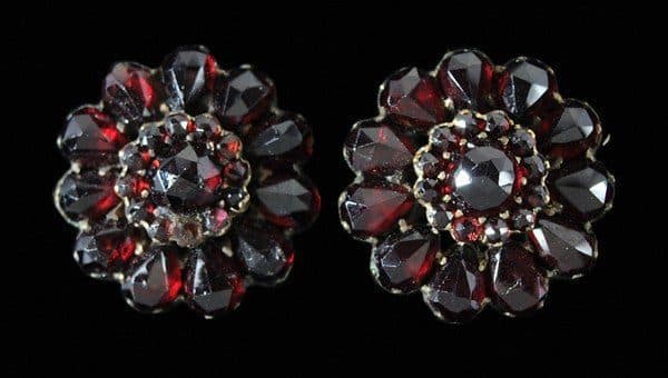Pyrope Garnet Value, Price, and Jewelry Information - Gem Society