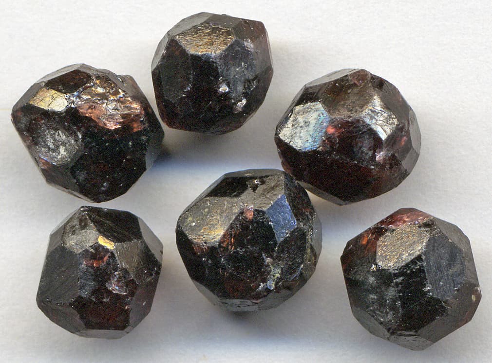 Almandine Garnet Value, Price, and Jewelry Information - IGS