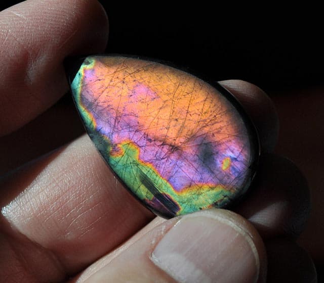 Polishing Gemstones for Beginners: Pre-Polishing Advice - Gem Society