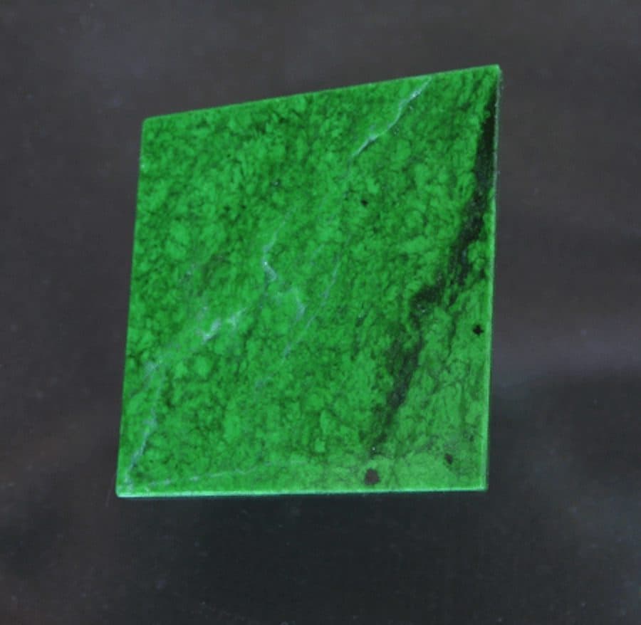 Jadeite Value, Price, and Jewelry Information - Gem Society