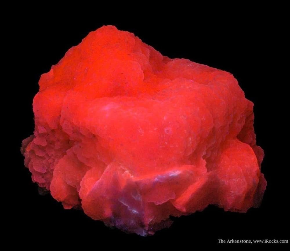 What is Gemstone Luminescence? - International Gem Society