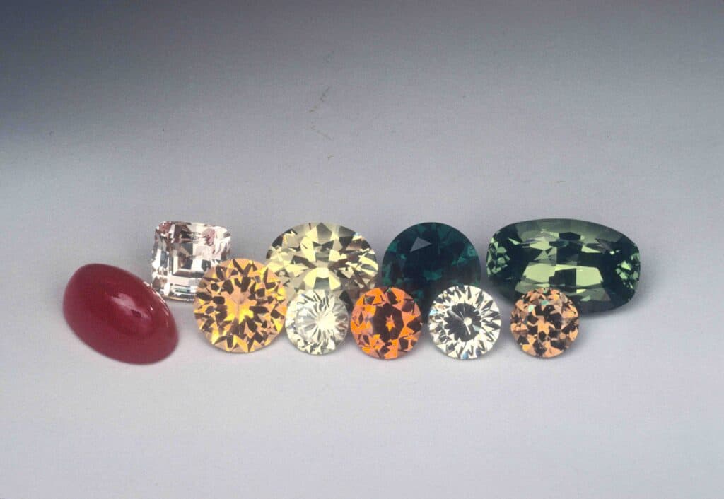 Grossular Garnet Value, Price, and Jewelry Information - Gem Society