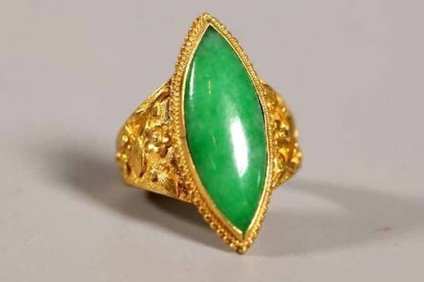 Jade Engagement Ring Guide - International Gem Society