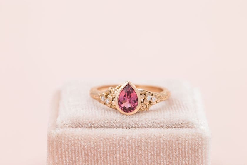 Spinel Engagement Ring Guide - International Gem Society
