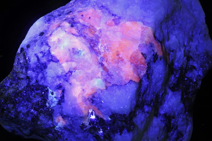 Tugtupite Value, Price, and Jewelry Information - Gem Society