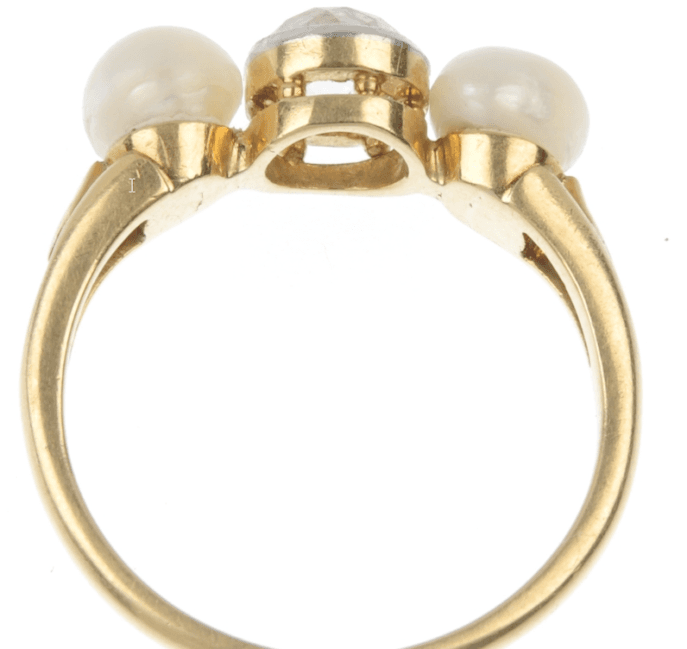 Saltwater Pearls Value, Price, and Jewelry Information - IGS