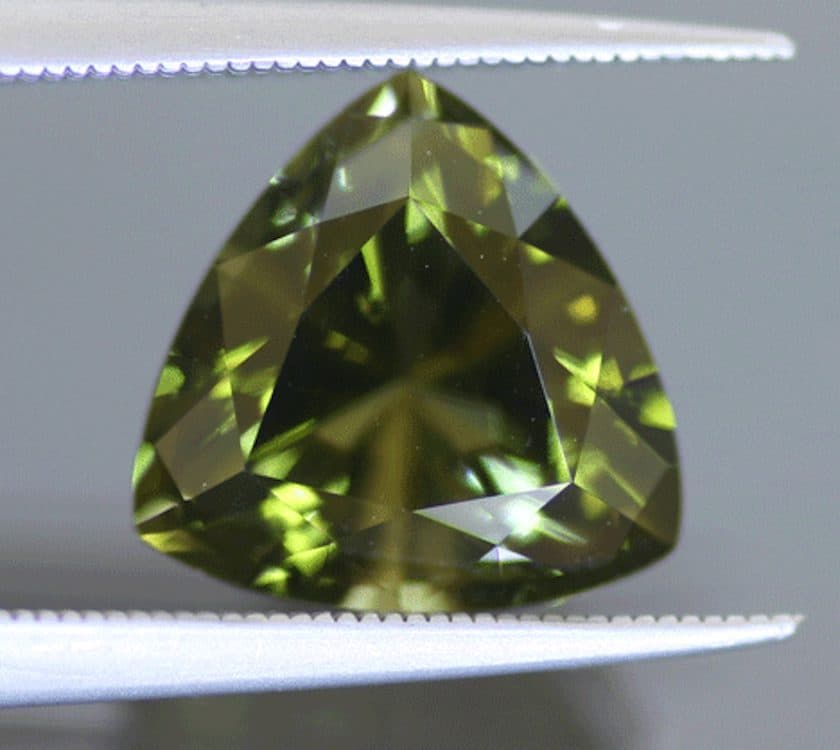 An Introduction to Gemstone Grading - International Gem Society