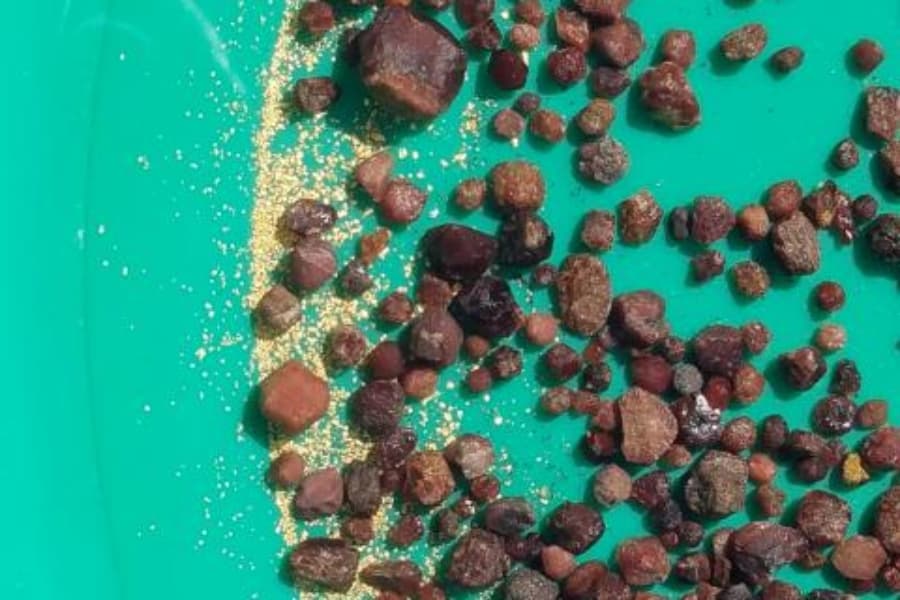 Colorado Gemstones: A Visitor's Guide - International Gem Society