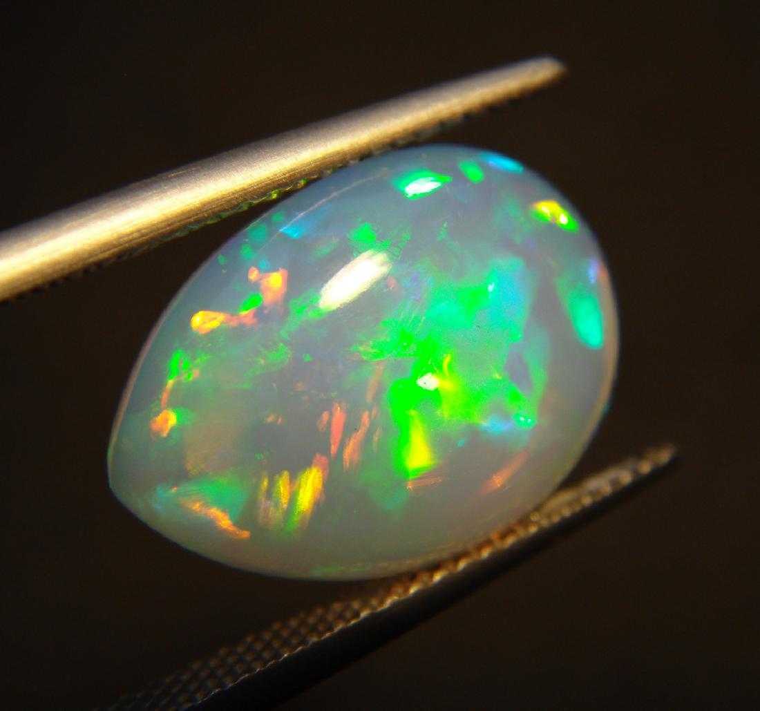 Opal Stone - Natural, Cabochon, White, 6.95 ct - International Gem Society