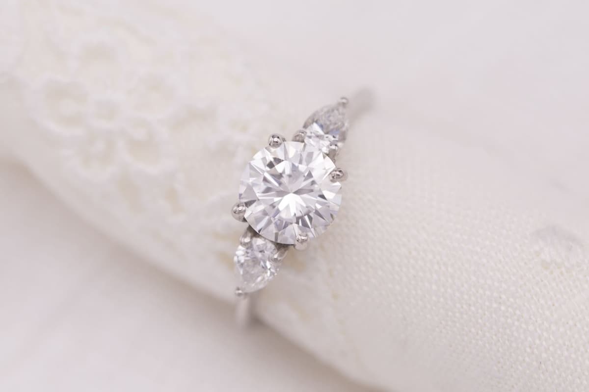 Are Flawless Diamonds Perfect? - International Gem Society