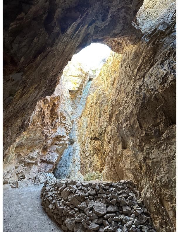 Turquoise Hill: a Profile of the Cerrillos Turquoise Mines - IGS