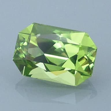 Peridot - Natural, Faceted, Green, 2.04 ct - International Gem Society
