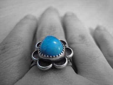 Skin Discoloration by Gold and Other Jewelry Metals - International Gem ...