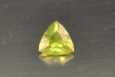 Peridot Value, Price, and Jewelry Information - International Gem Society