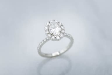 Can Diamonds Actually Burn? - International Gem Society