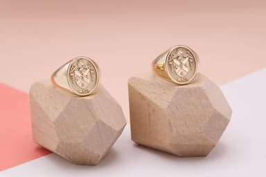 History of Signet Rings - International Gem Society