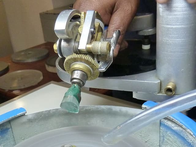 Lapidary and Faceting Guides, Tips and Instructions - International Gem ...