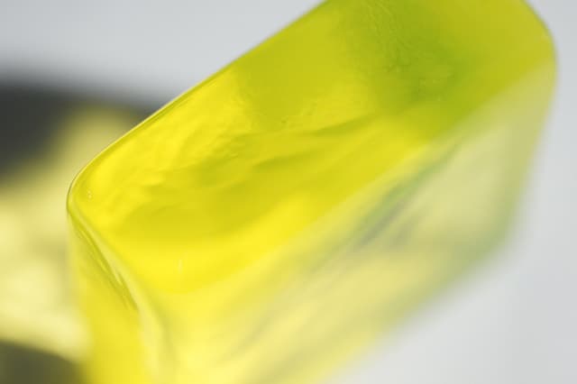 Is Uranium Glass Safe to Facet? - International Gem Society