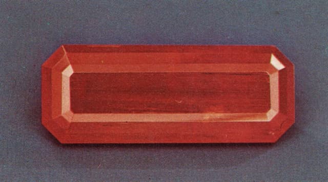 Crocoite Value, Price, and Jewelry Information - International Gem Society