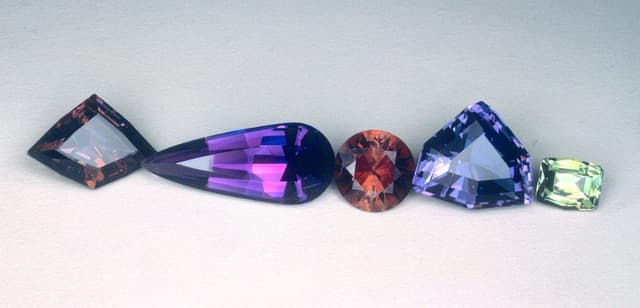 Tanzanite (Zoisite) Value, Price, and Jewelry Information - Gem Society