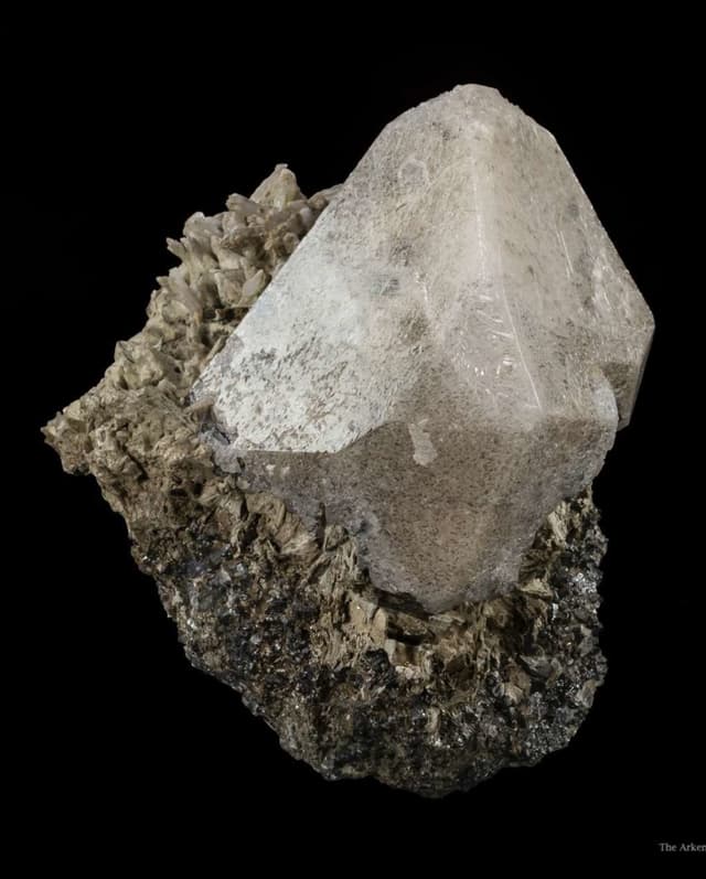 Scheelite Value, Price, and Jewelry Information - Gem Society