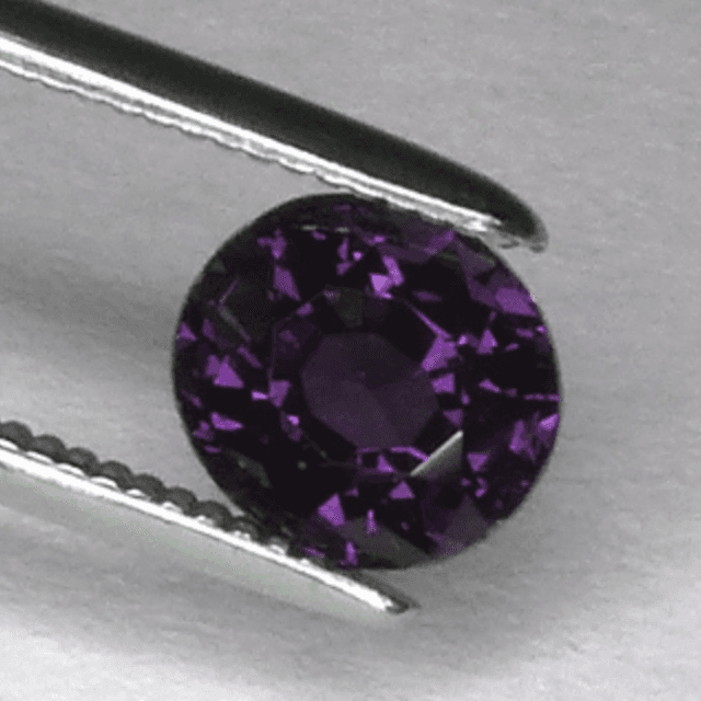 Color Change Garnet Value, Price, and Jewelry Information - Gem Society