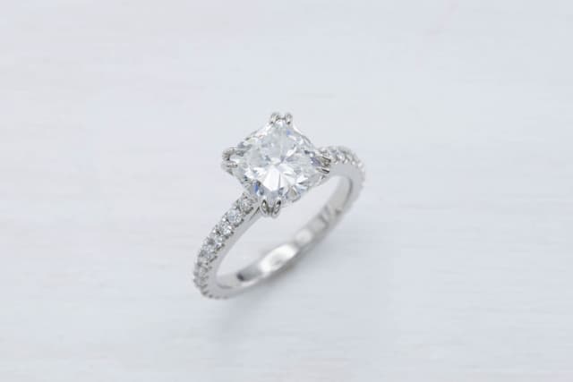 How To Buy A Heart Cut Diamond Ring - Gem Society