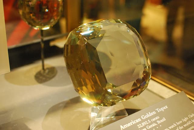 How Does Topaz Form? - International Gem Society