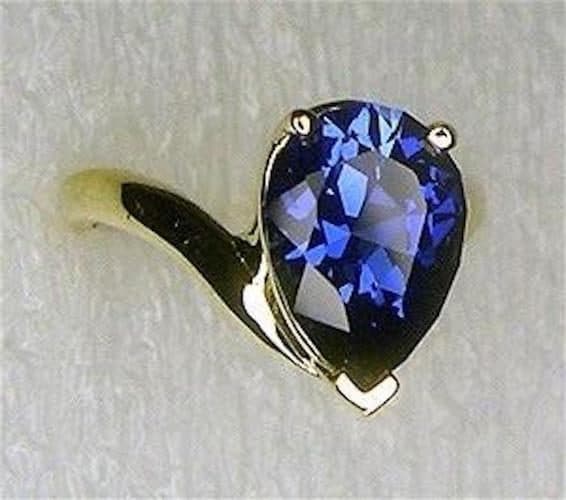 What are Lab-Grown Sapphires? - International Gem Society