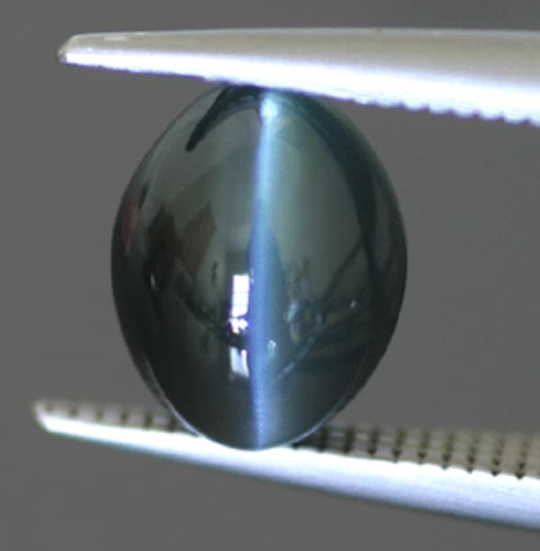 Alexandrite Value, Price, and Jewelry Information - Gem Society