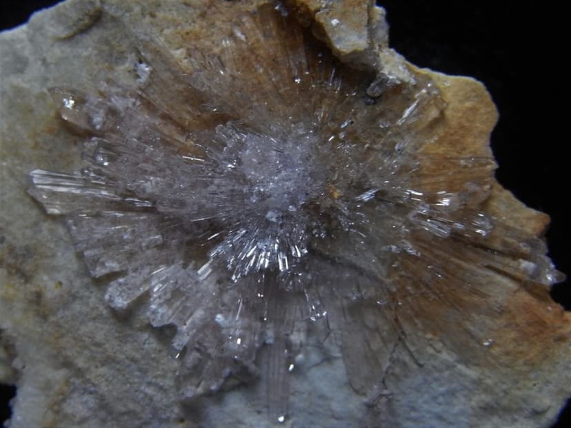 Creedite Value, Price, and Jewelry Information - International Gem Society