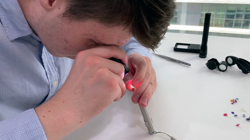 Refractive Index Testing - International Gem Society