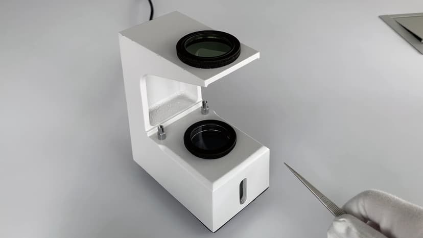 Dichroscope Guide for Gemologists - International Gem Society