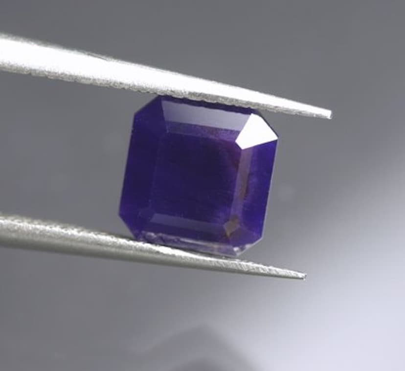 13 Stunning Purple Gemstones: From Amethyst to Fluorite - IGS