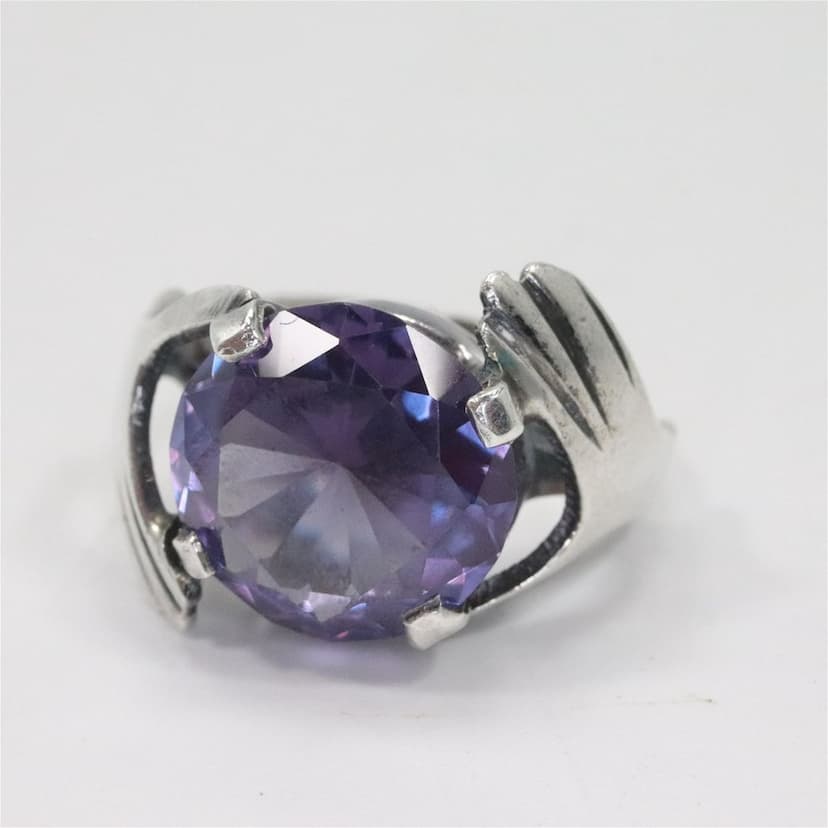13 Stunning Purple Gemstones: From Amethyst to Fluorite - IGS