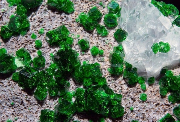 Garnet Value, Price, and Jewelry Information - International Gem Society