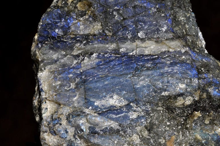 Labradorite Value, Price, and Jewelry Information - International Gem ...