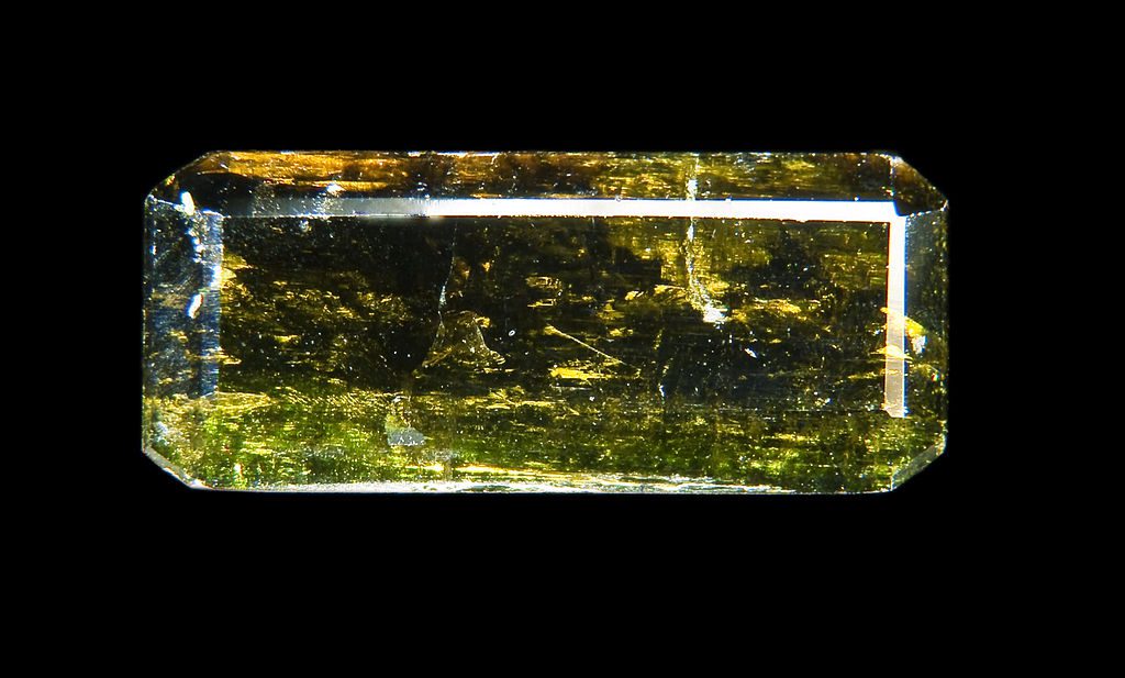 Epidote Value, Price, and Jewelry Information - Gem Society