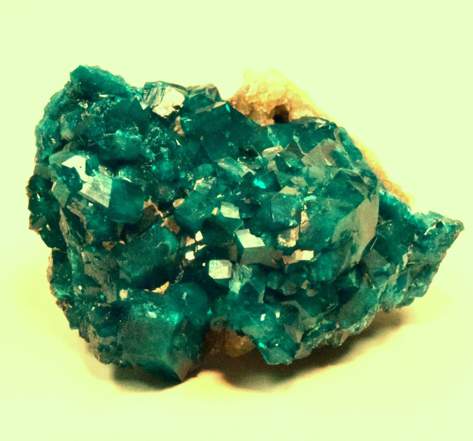 Dioptase - Natural, Specimen, Green - International Gem Society