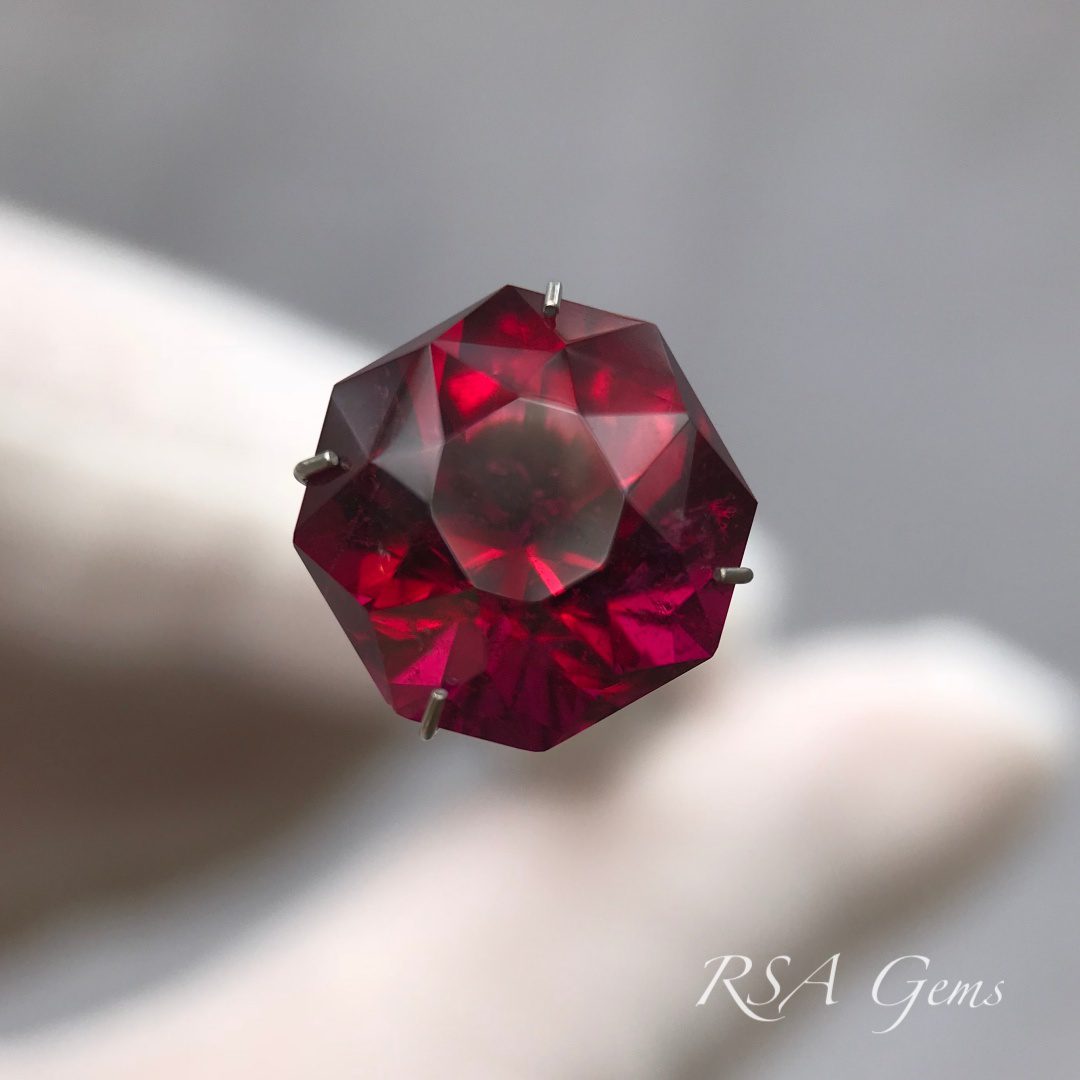 Rubellite Tourmaline Buying Guide - International Gem Society ...