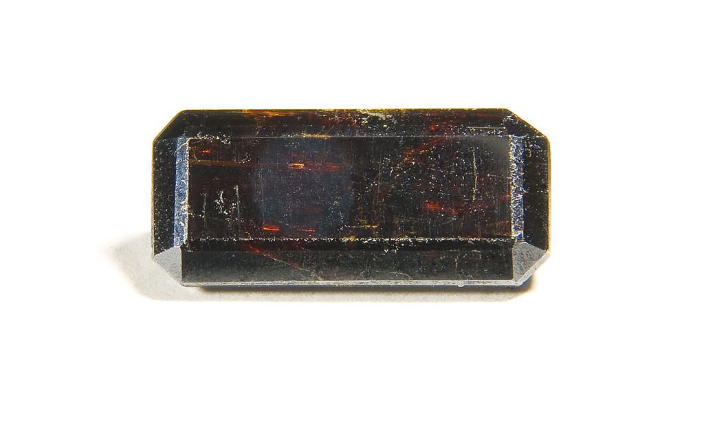 Rutile Value, Price, and Jewelry Information - International Gem Society