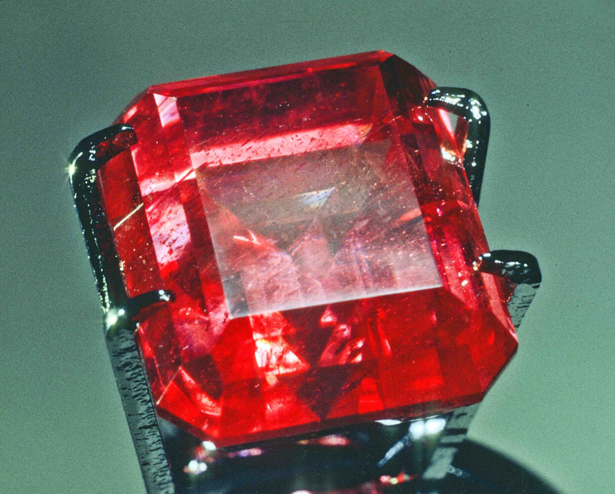 Rhodochrosite Value, Price, and Jewelry Information - Gem Society