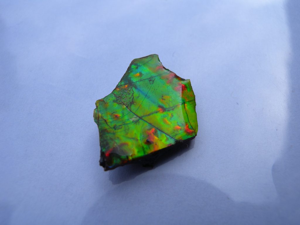 Ammolite Buying Guide - International Gem Society - IGS
